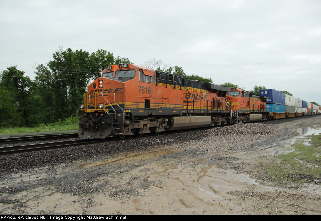 BNSF 7816 - DPU #2